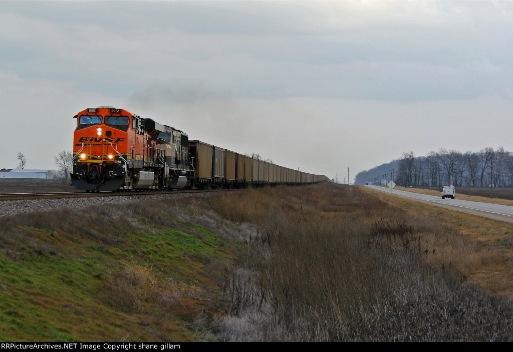 BNSF 5951